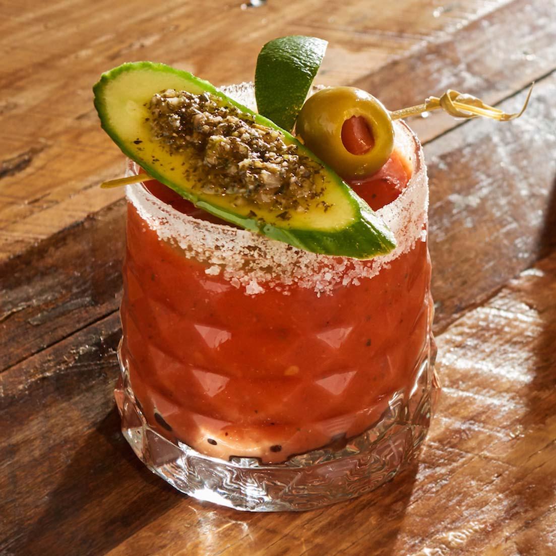 Cocktail •Bloody Owl – Roger's Gardens