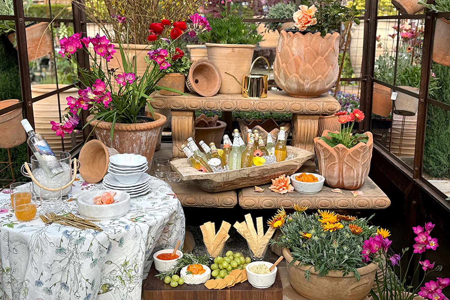 How to Create a Spring Garden Party – Roger's Gardens