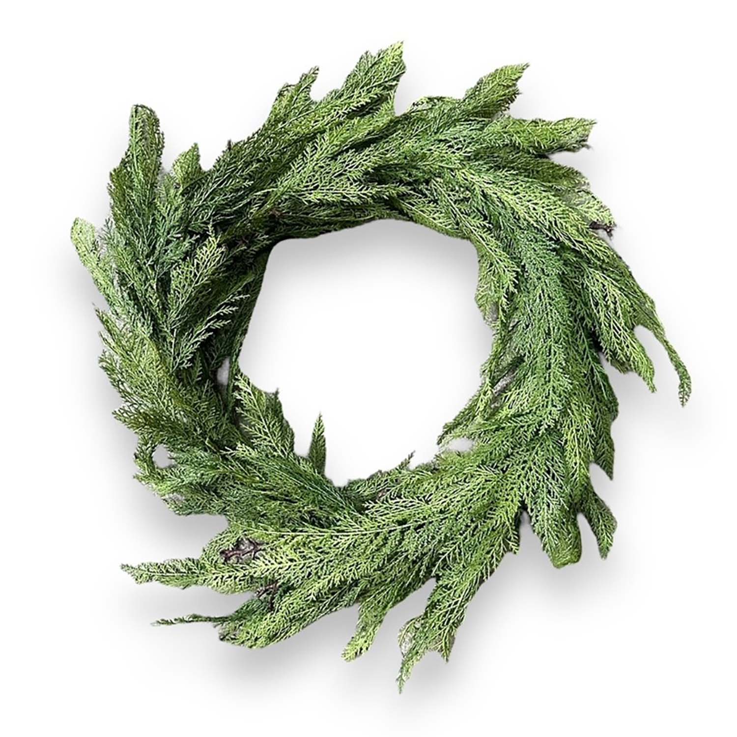 Green Deluxe Cedar Silk Wreath - 22" – Roger's Gardens